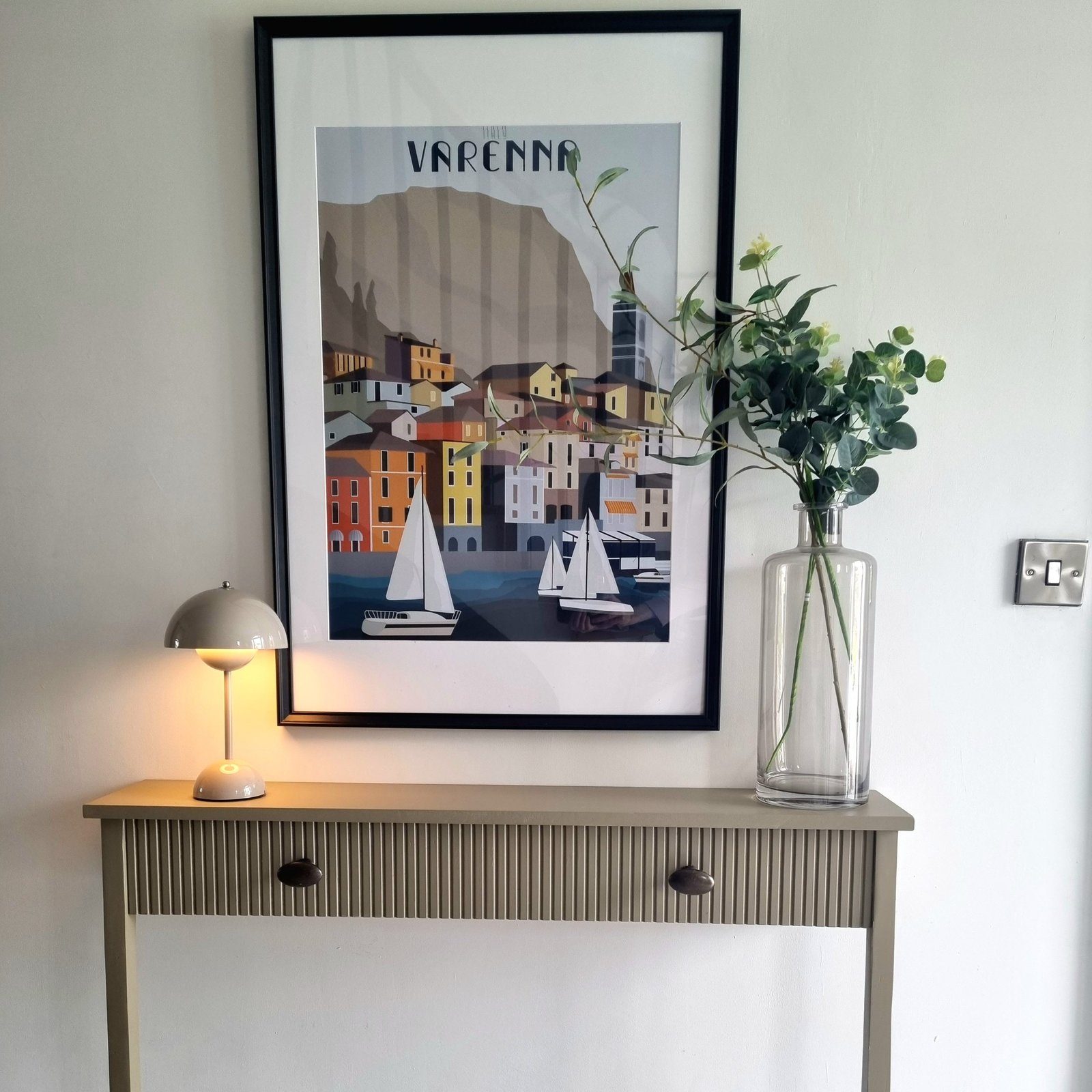 Fluted Front Radiator Table - Devlin & Co